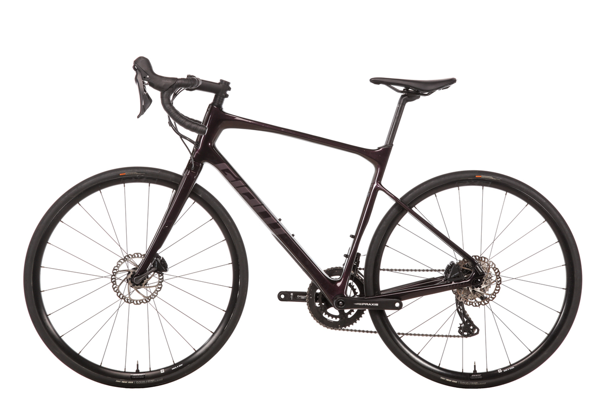 2021 Giant Revolt Advanced