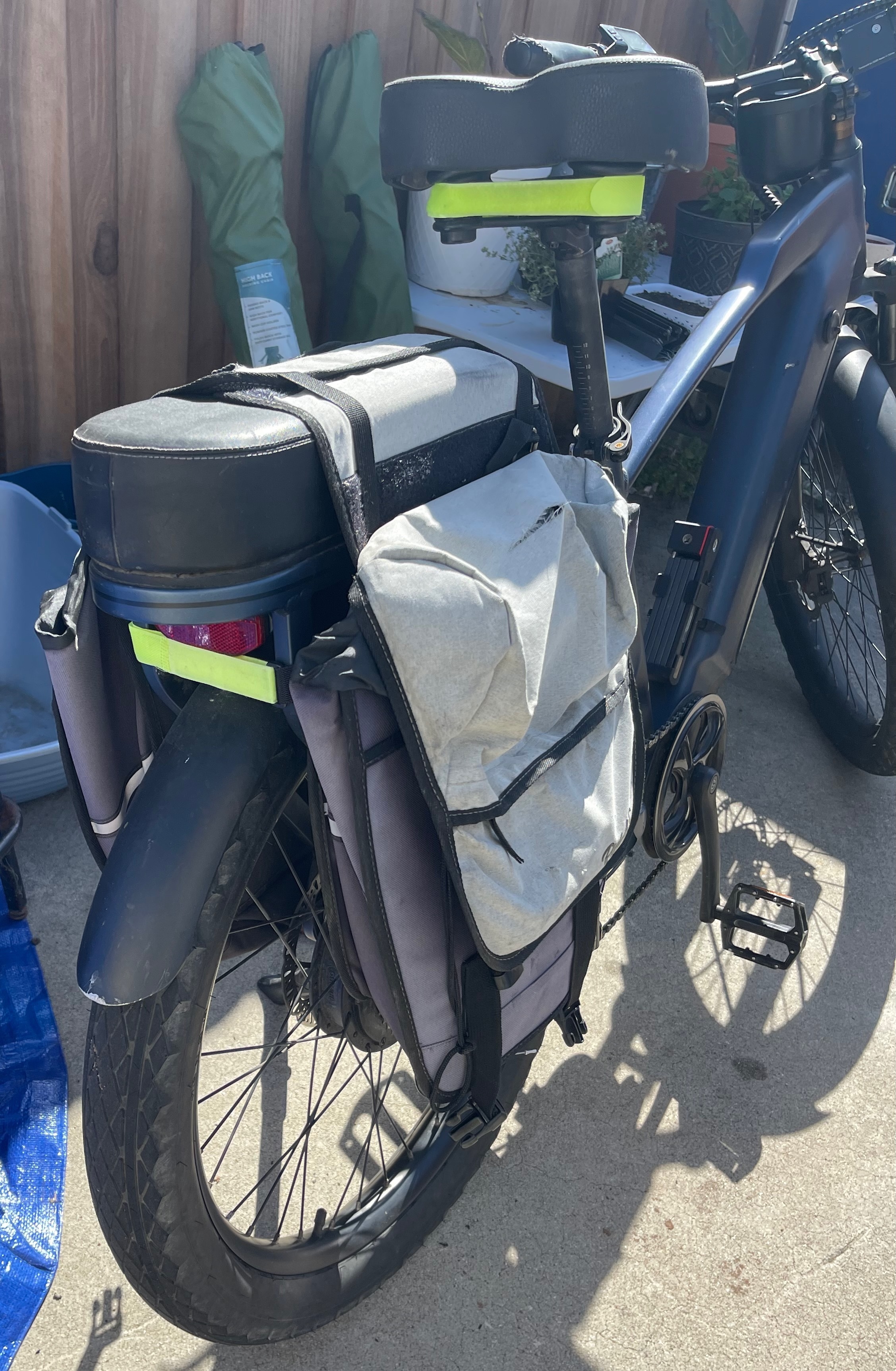 Stolen 2025 Ride1Up Cafe Cruiser