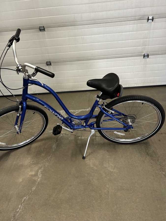 2022 Electra Townie step thru 7D