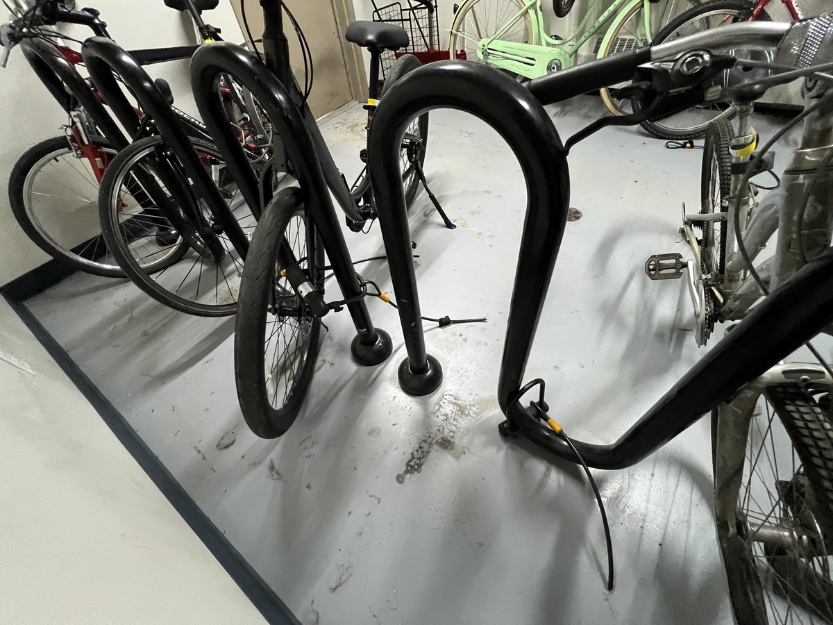 2023 Giant Giant Vida Low Step Comfort Bike 2023...