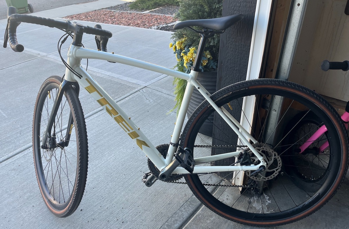 2023 Trek Domane AL4