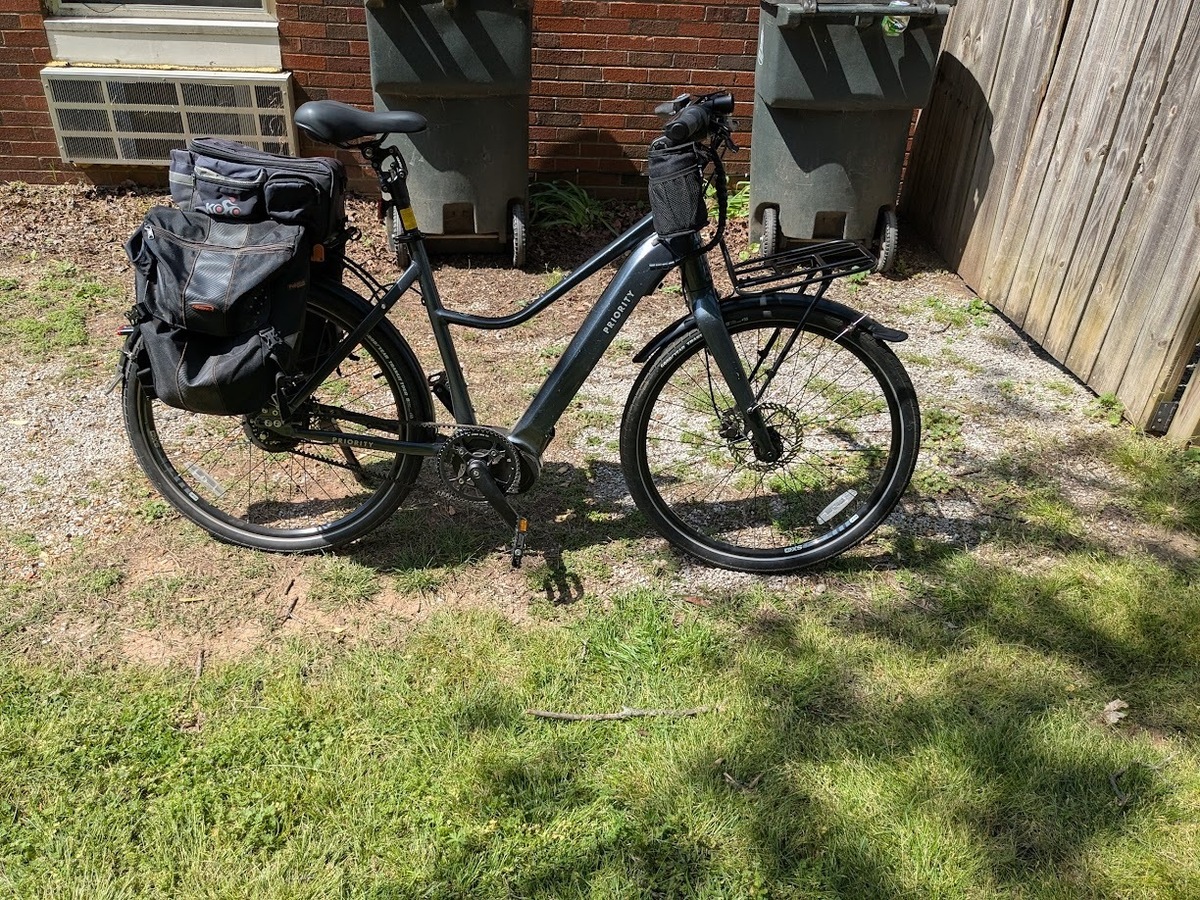 2025 Priority Bicycles Current Plus