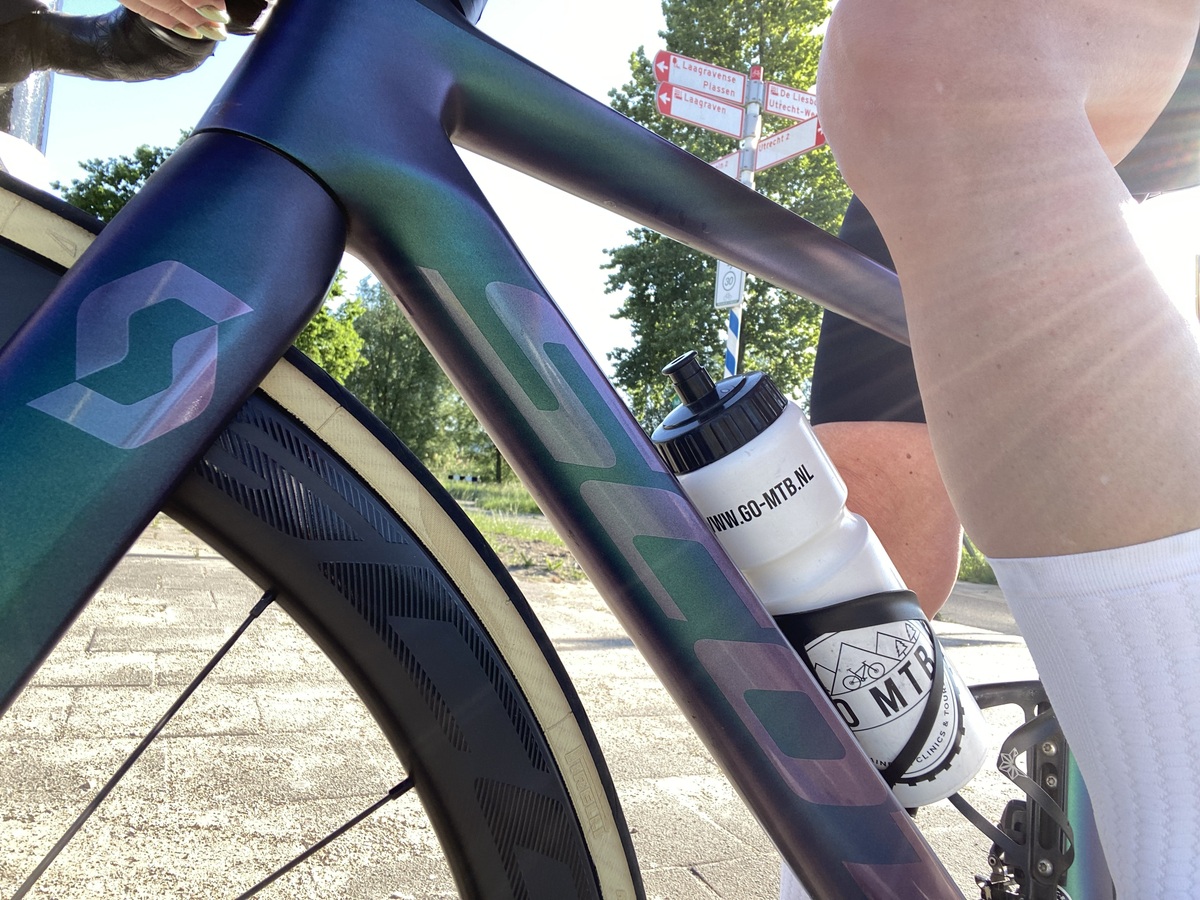 2021 SCOTT Addict RC30