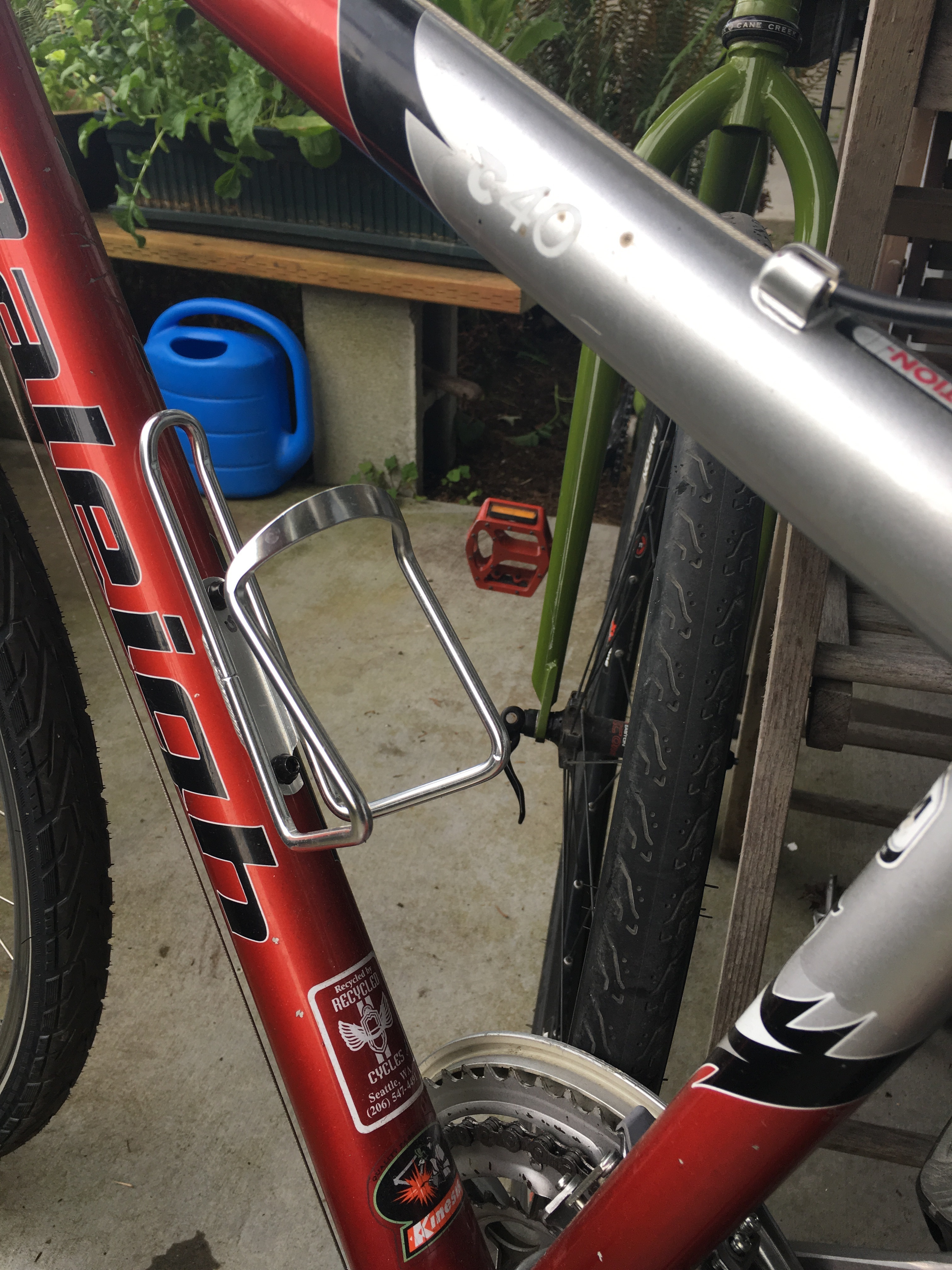 2017 Raleigh C40