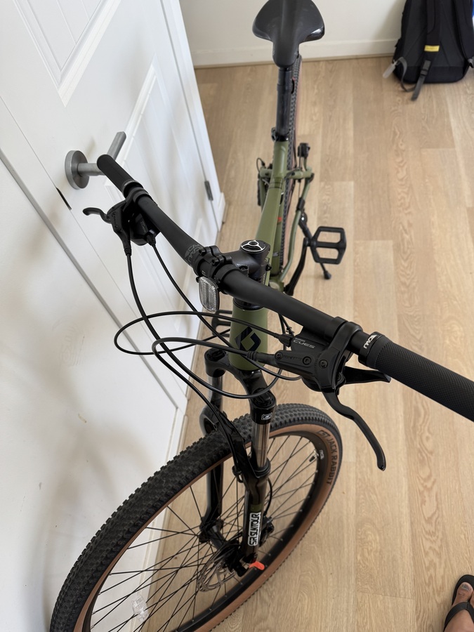 2024 Diamondback Hillside 29" Men's mountain bike